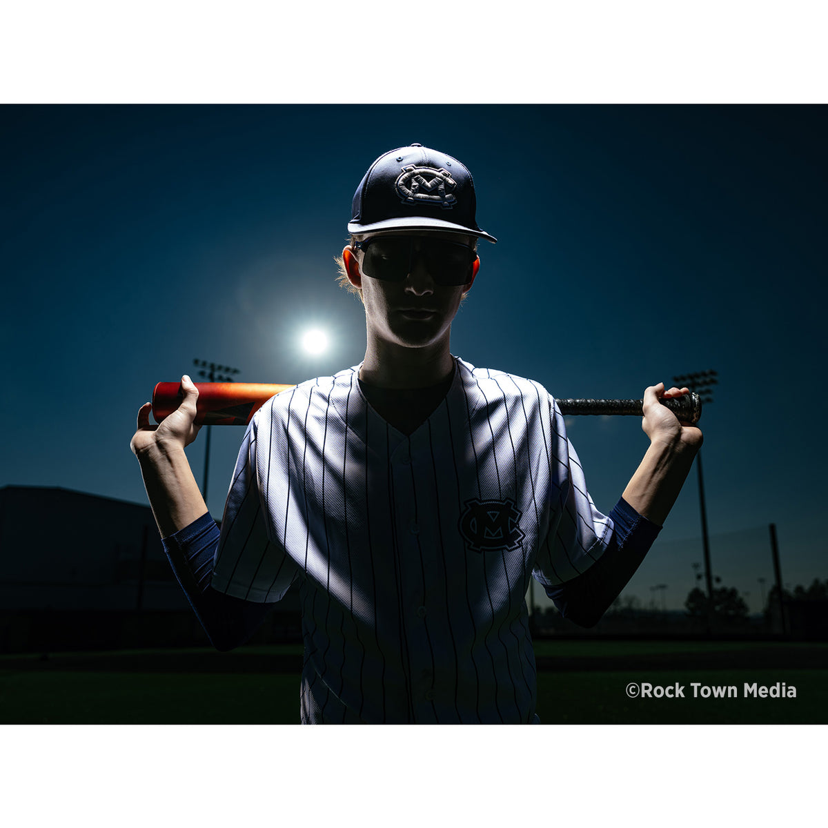 FJ800 Touchscreen Strobe with FJ Pro AC/DC Battery (800Ws)