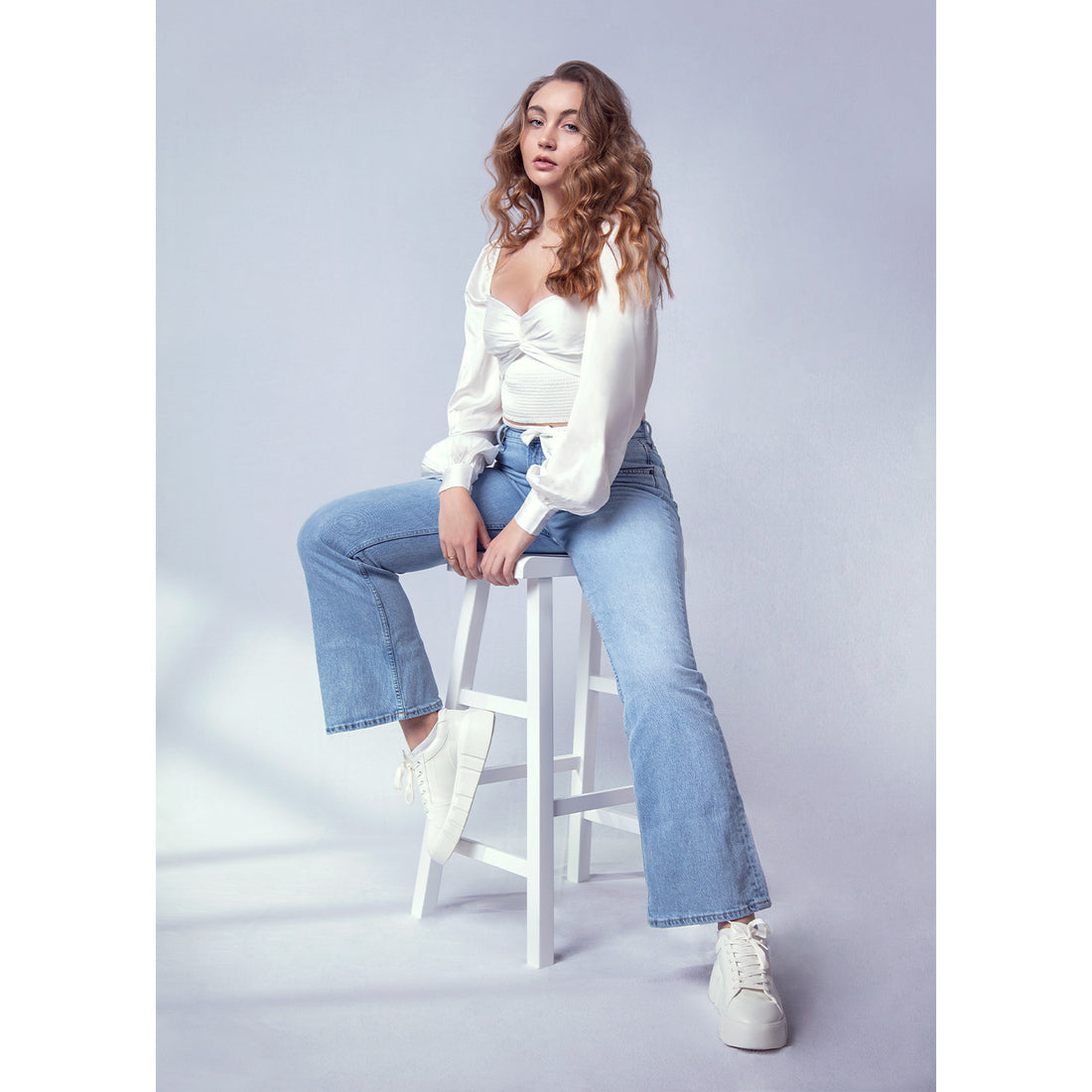 X-Drop Pro Wrinkle-Resistant Sweep Backdrop Kit - High-Key White (8' x